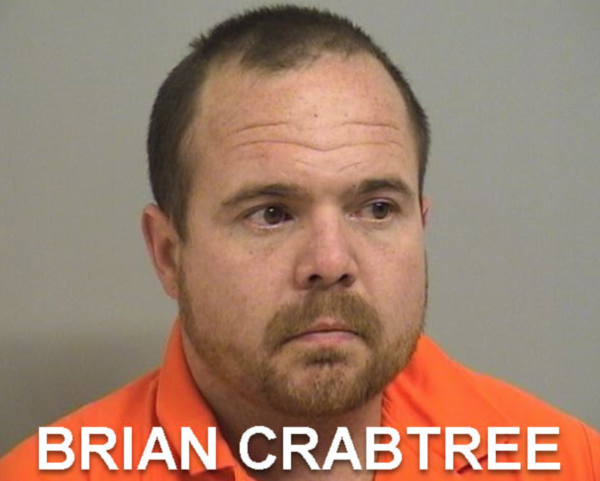 Man doggy paddles across Arkansas River during Tulsa police chase ...